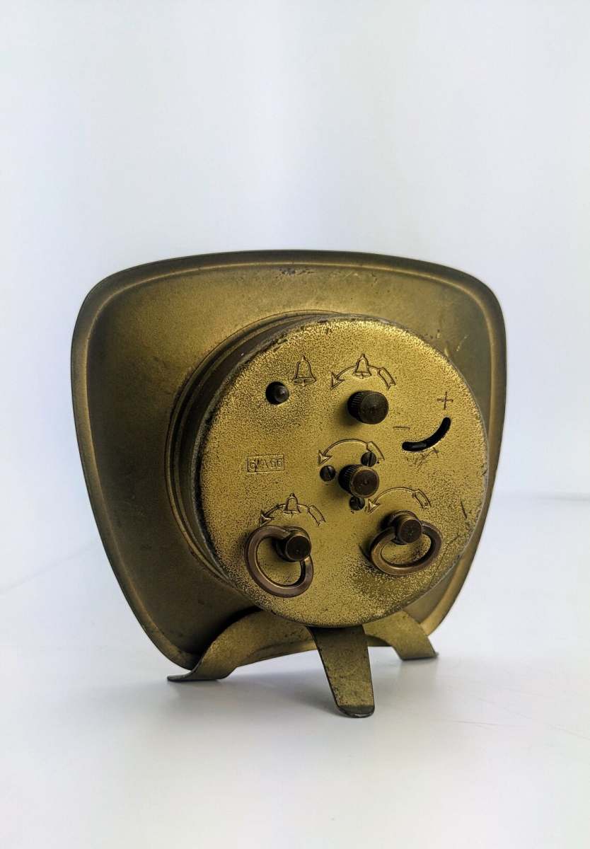 Midcentury compact portable wind up Ingersoll clock - Oaky Doke Vintage ...