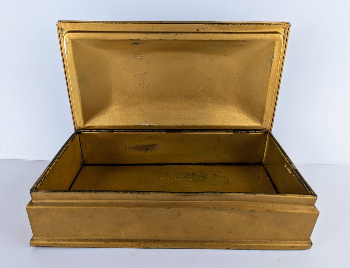 Art Deco circa 1920s State Express cigarette tin, gold tone trinket box ...