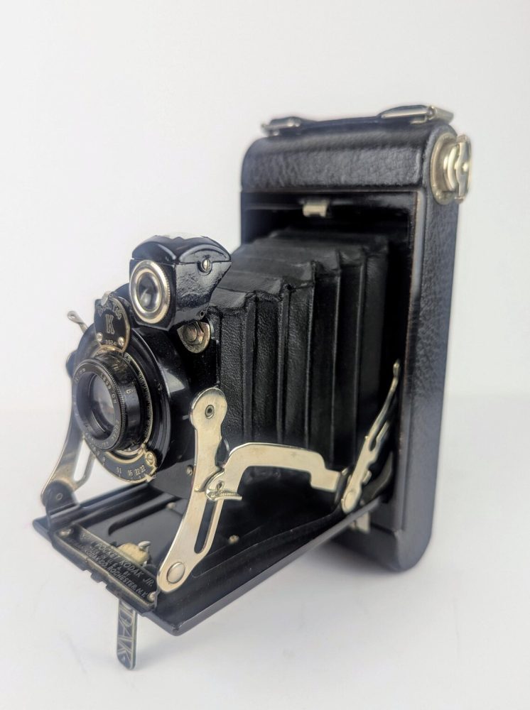 1930s Kodak No 1 Pocket Junior camera | Oaky Doke Vintage Home