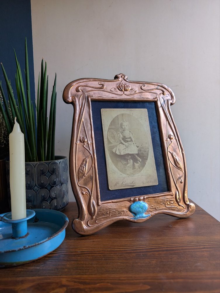 Large early 1900s original Art Nouveau copper and oak picture frame ...
