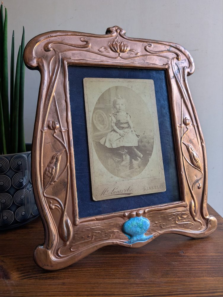 Large early 1900s original Art Nouveau copper and oak picture frame ...