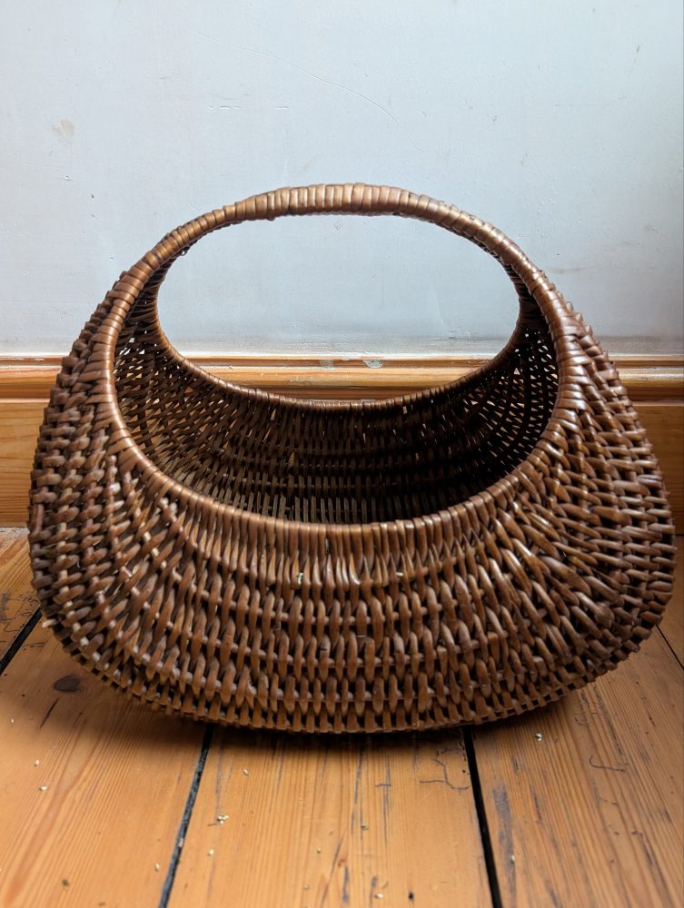 Wickerwork carry basket | Oaky Doke Vintage Home